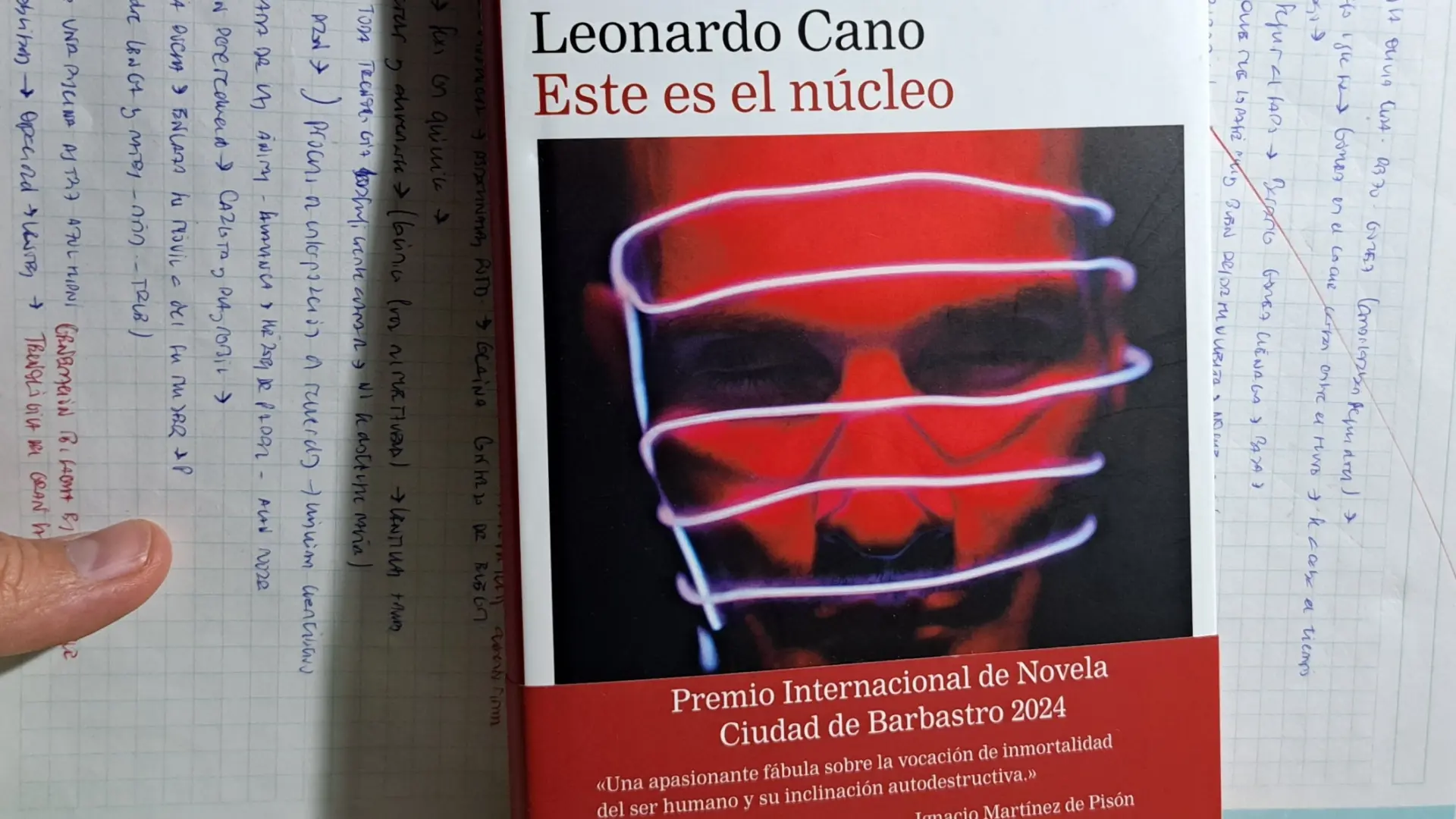 Este es el núcleo (Galaxia Gutenberg,2024) de Leonardo Cano, el amor en tiempo digital