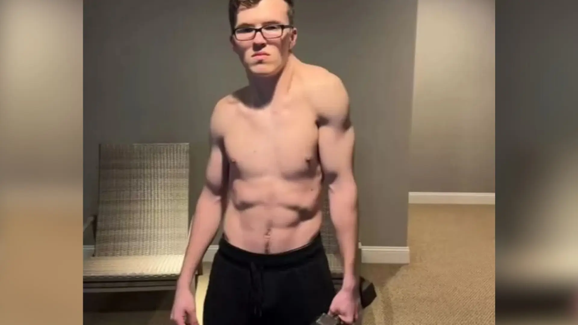 Un joven de 19 años cambia de forma extraña su cuerpo tras entrenar ...