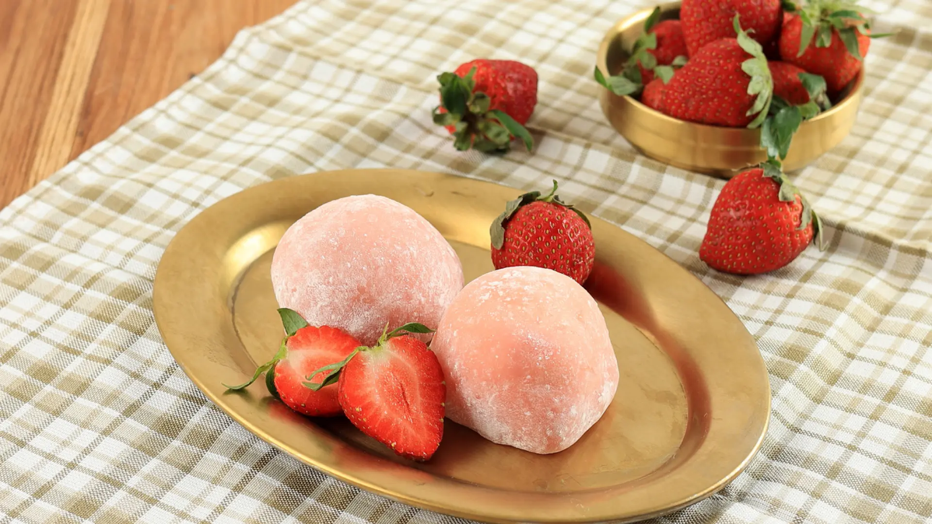 Mochis de fresa japoneses: una receta barata, deliciosa y divertida