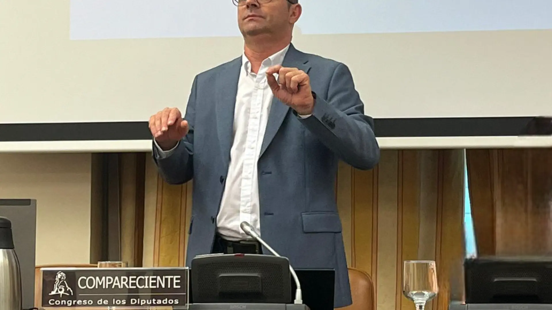 Roberto Suárez, presidente de CNSE: "La lengua de signos no es un capricho ni una concesión, es ...