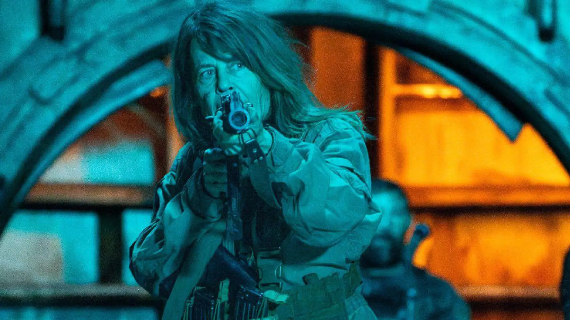 Linda Hamilton, la mítica Sarah Connor de 'Terminator', se las verá con ...