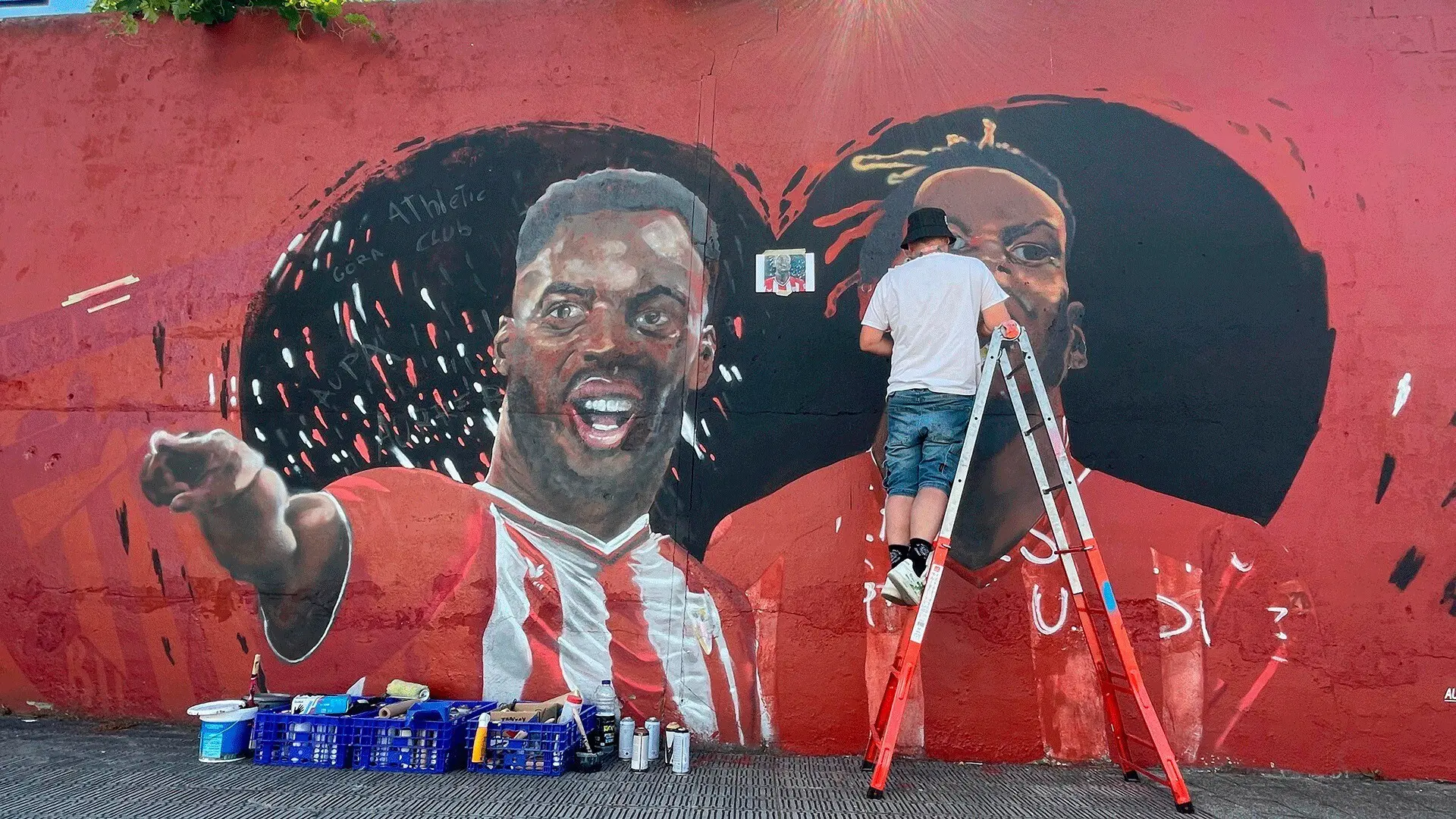 El Athletic restaura la cara de Nico Williams borrada del mural de la ...