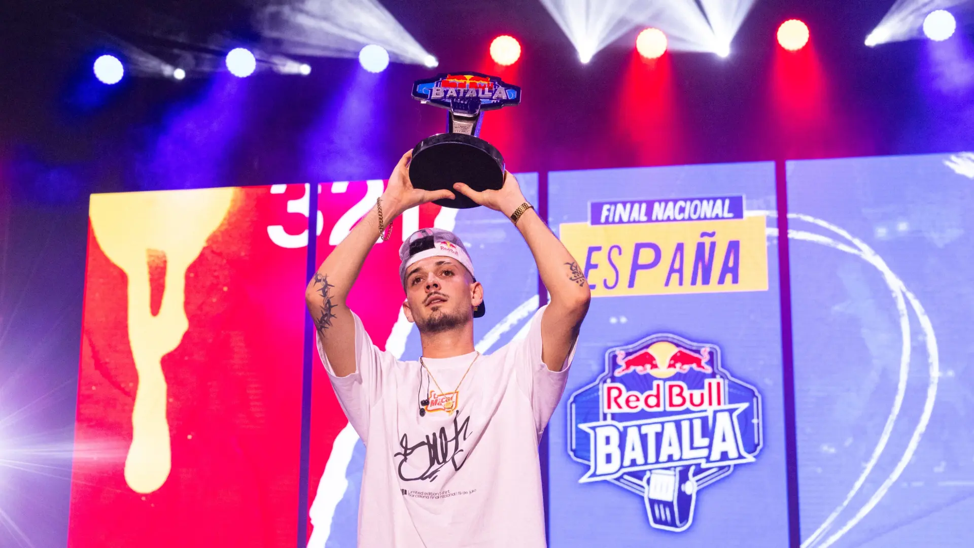 Bnet, campeón de España de la Red Bull Batalla: "Nunca he tenido miedo a perder, no lo iba a ...