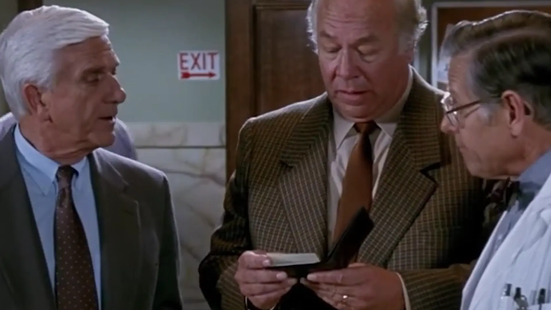 Muere Ed Williams, actor de 'Agárralo como puedas', a los 98 años