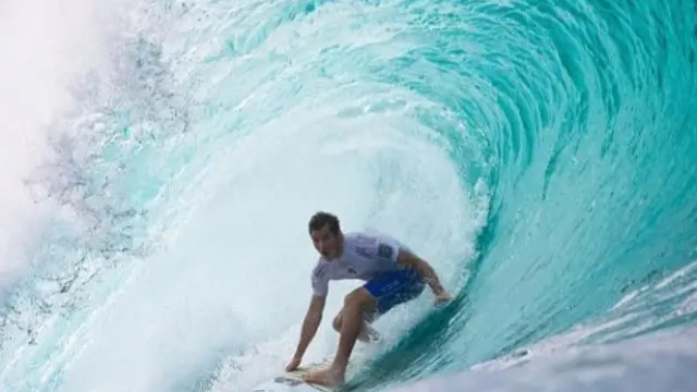 Muere la estrella del surf mundial Kalani David a los 24 años