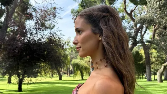 ¿Por qué deberías recuperar tu castaño natural como María Pombo?