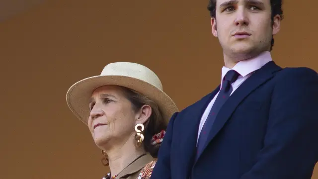 Salen a la luz las primeras imágenes de Froilán en Abu Dabi