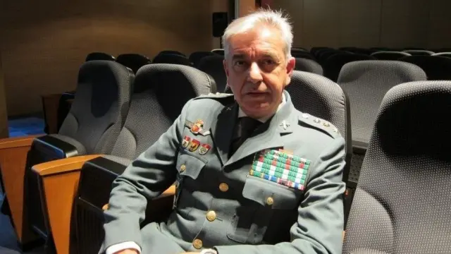 Marlaska concede la cruz de plata al coronel Sánchez Corbí en ...