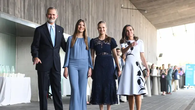 El look más romántico y atrevido de Leonor en los Premios Princesa de Girona 2024