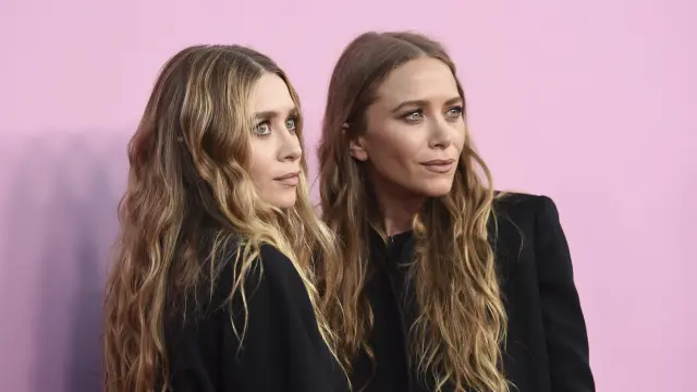 Las gemelas Olsen reaparecen públicamente tras años alejadas de los focos para recoger un premio