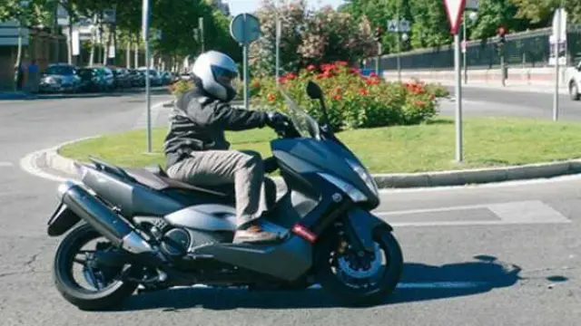 Yamaha puede presumir de todo un scooter, el T-MAX 500