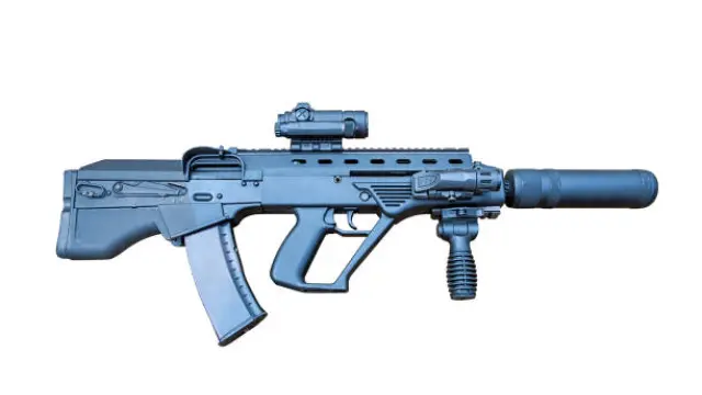 Así es el rifle de asalto que usan en Ucrania para combatir la invasión ...