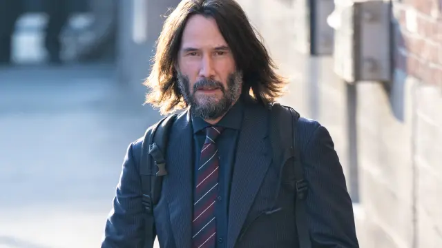 Keanu Reeves interpone una orden de alejamiento contra un hombre que ...