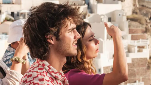 El sombrero 'bucket' con tiras que lleva Anna Castillo en 'Un cuento ...