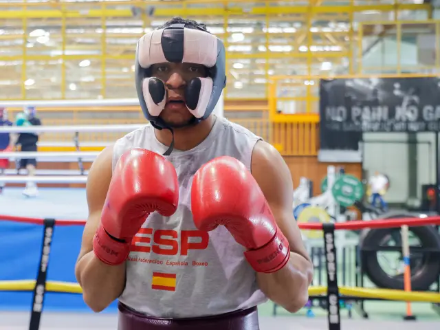 Enmanuel Reyes 'El Profeta' que huyó de Cuba para ganar: "El que sube ...