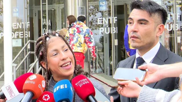 Nacho Cano acusa a la becaria de su musical, Lesly Ochoa, de ...