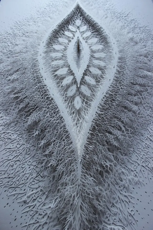 Rogan Brown, 'escultor' de bacterias y microorganismos