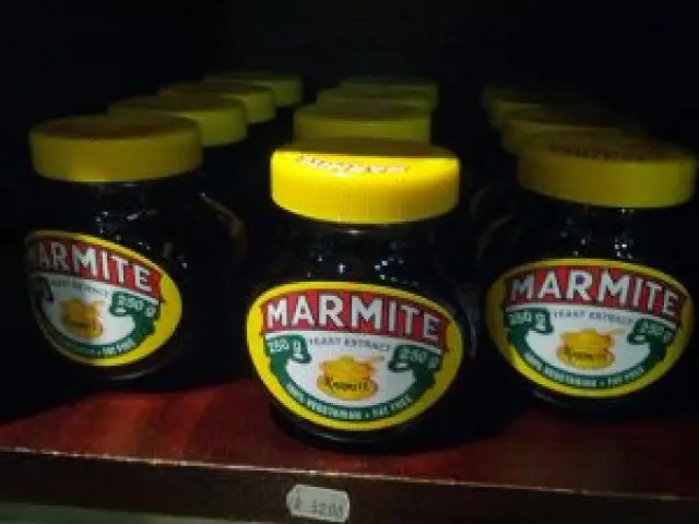 Marmite, el residuo industrial que se convirtió en alimento de culto