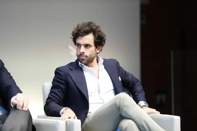 Alonso, el hijo de José María Aznar y Ana Botella, se muda a Washington ...