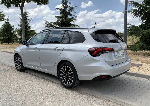 Probamos el nuevo Fiat Tipo Station Wagon, un familiar asequible que ...