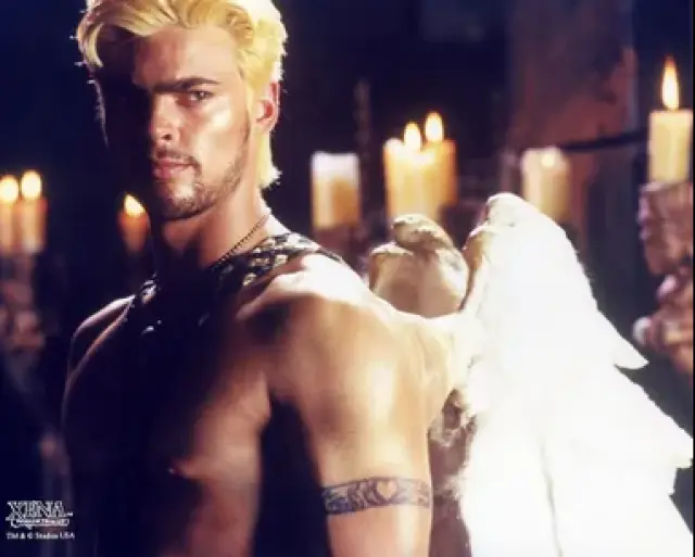 Las mejores caras de Karl Urban, desde 'The Boys' hasta su primer papel ...