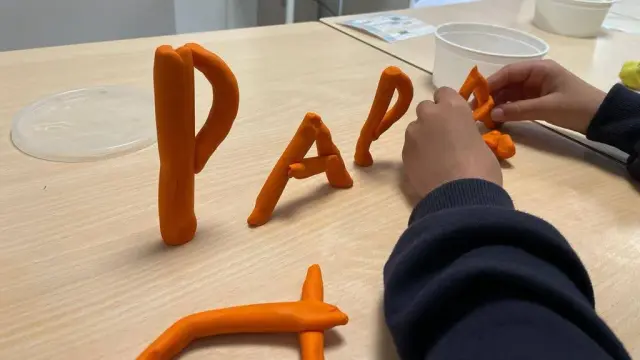 Aprendizaje multisensorial de la escritura: "Debemos observar al niño ...