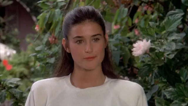 La infancia brutal de Demi Moore: la historia de superación de la ...