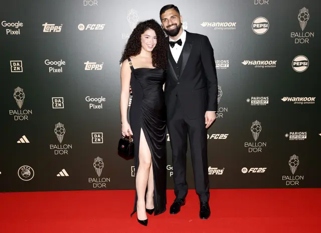 Los 'looks' más espectaculares de la alfombra roja del Balón de Oro: de ...