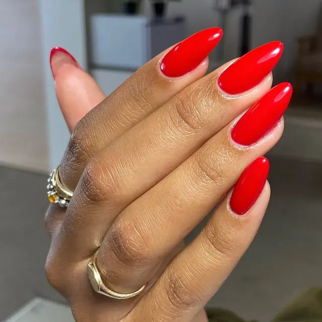 Los colores de uñas tendencia en 2025 que convencerán incluso a las ...