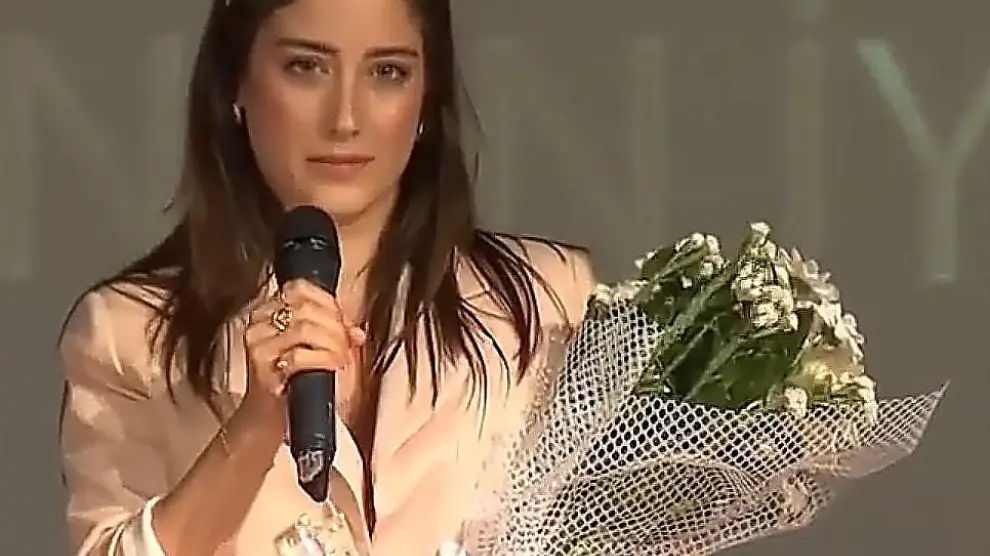 Las actrices turcas más bellas