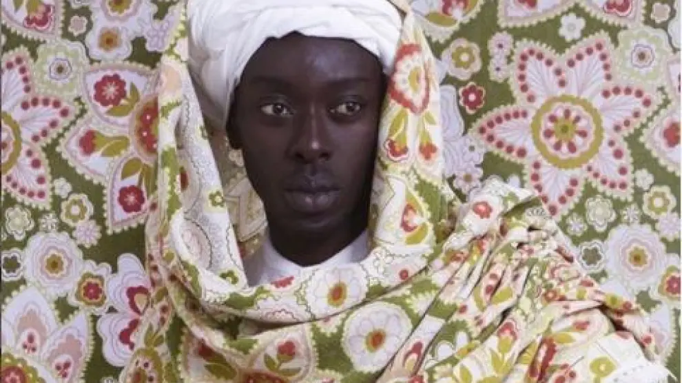 El fotógrafo Omar Victor Diop reflexiona sobre la población africana ...