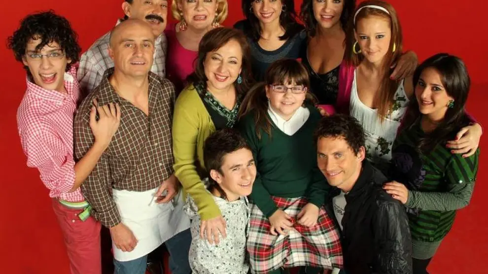 Así ha sido el reencuentro del reparto de 'Aída' en el cumpleaños de ...