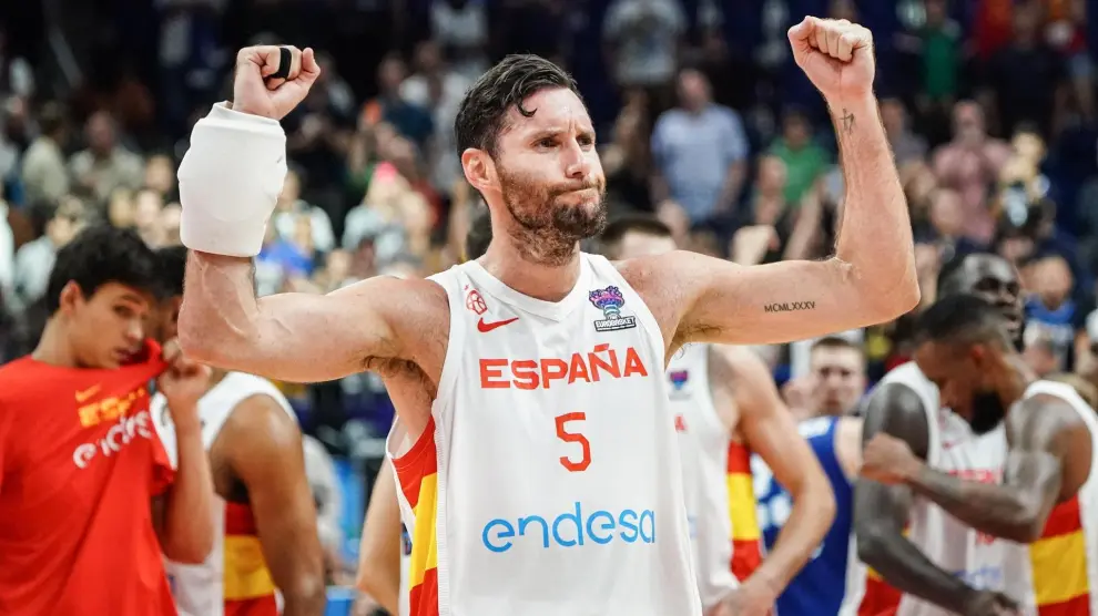 Una bronca, una defensa de 10 y líder en el cambio generacional: Rudy ...