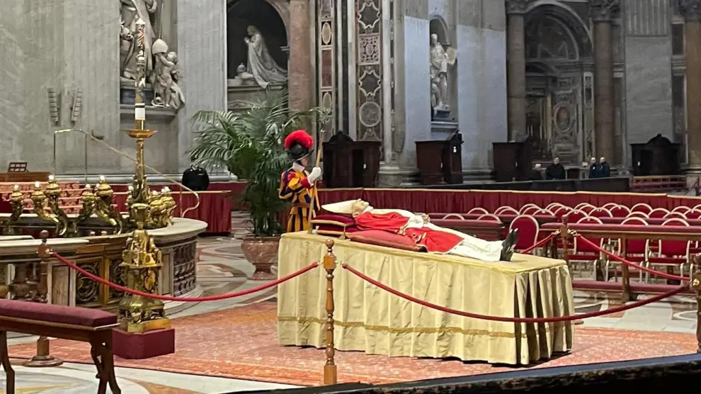 Los detalles del funeral y entierro de Benedicto XVI: dónde, cuándo y cómo de la despedida del ...