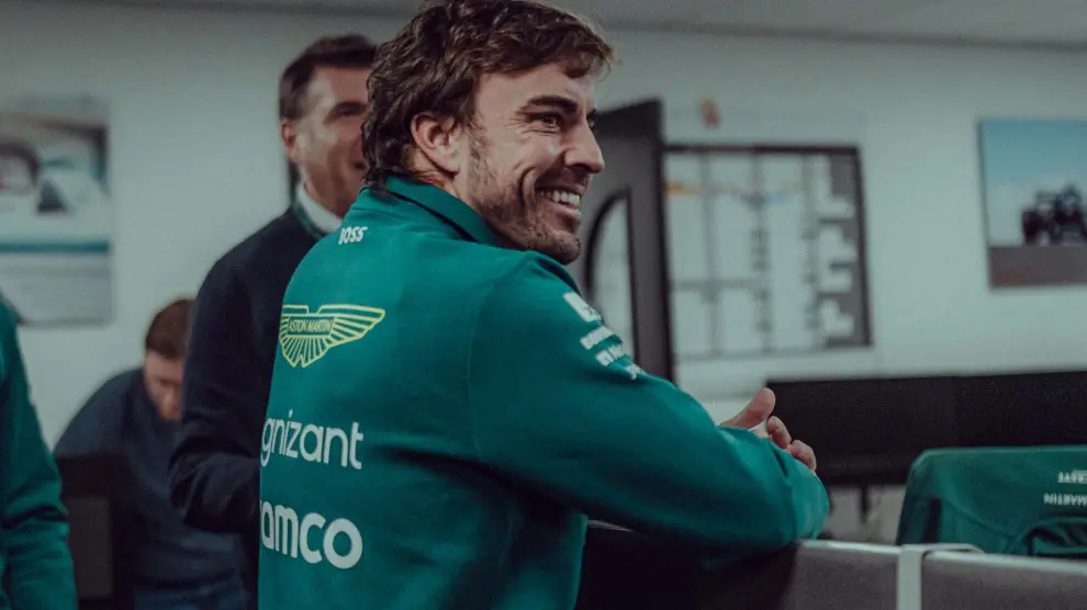 La sonrisa que delata a Alonso y da esperanza para creer en 'La Misión'