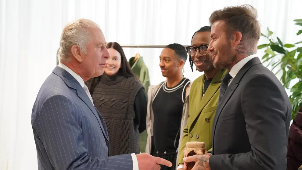 El curioso regalo de David Beckham a Carlos III de Inglaterra
