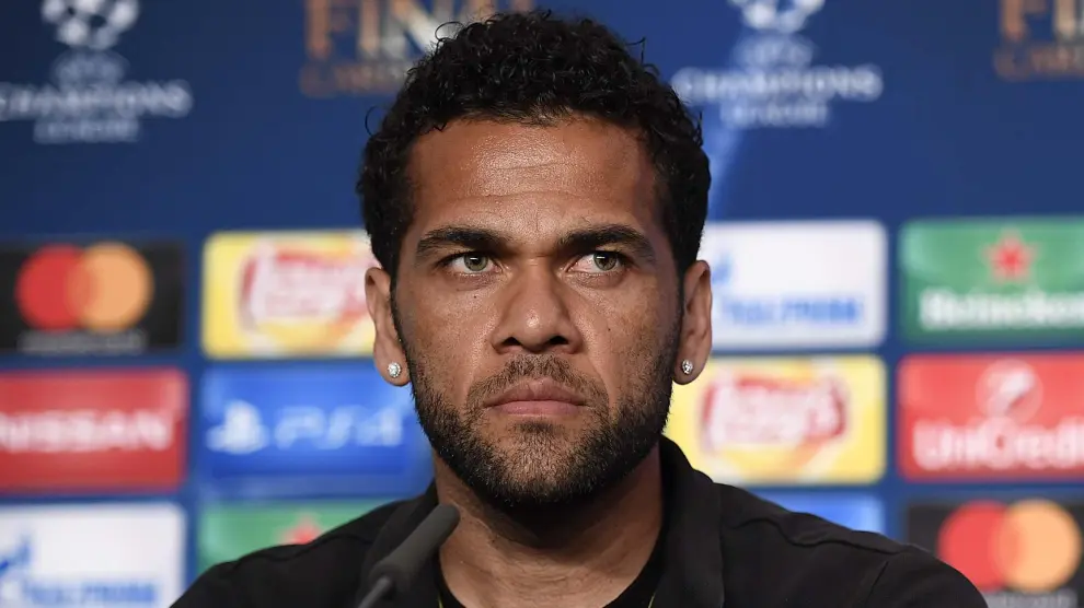 Dani Alves rompe su silencio en las redes sociales con varios ...