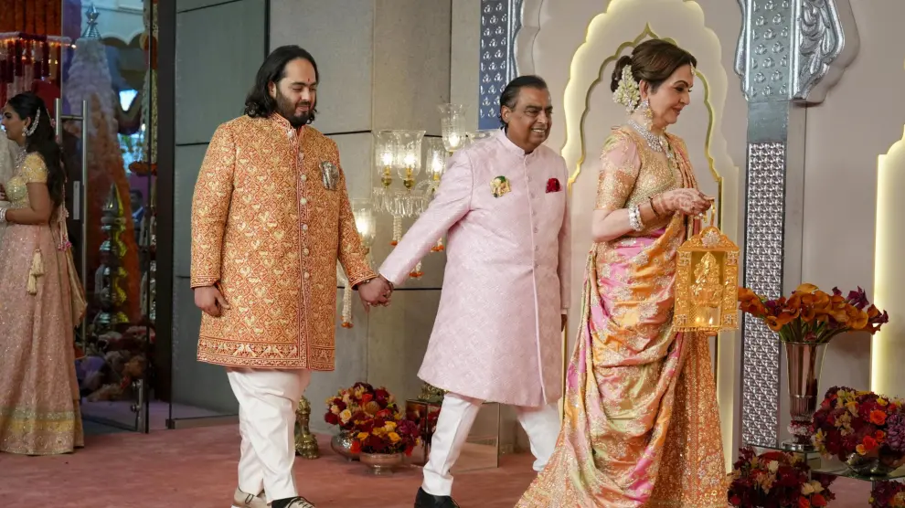 Las escandalosas cifras de la boda del hijo de Mukesh Ambani, el hombre más rico de Asia