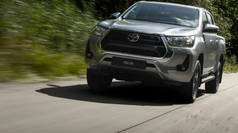El Toyota Hilux Mild-Hybrid, diésel y con etiqueta Eco, ya tiene precios en España