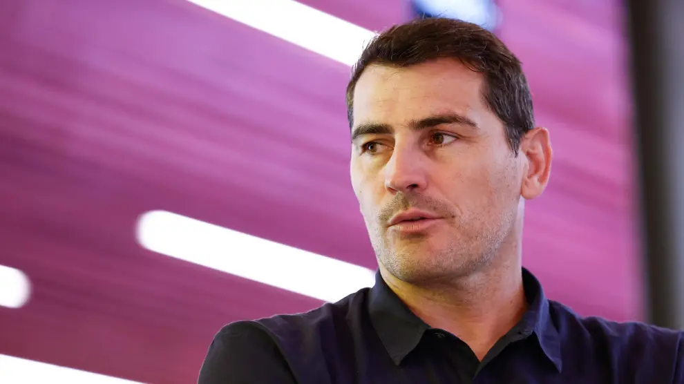 Iker Casillas, captado por el fotógrafo Sergio Garrido junto a Alba ...