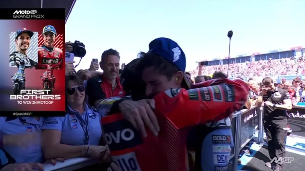 El emotivo abrazo de Marc Márquez a su hermano Álex tras su primera victoria en MotoGP