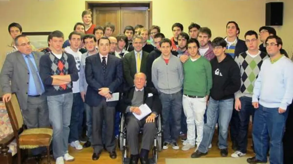 Fraga proclama que "llegado el caso" Feijóo podría ser "un magnífico ...