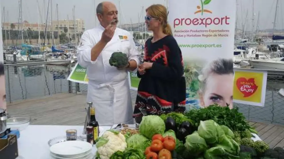 La actriz alemana Esther Schweins es la nueva imagen de una campaña de Proexport y Hortyfruta