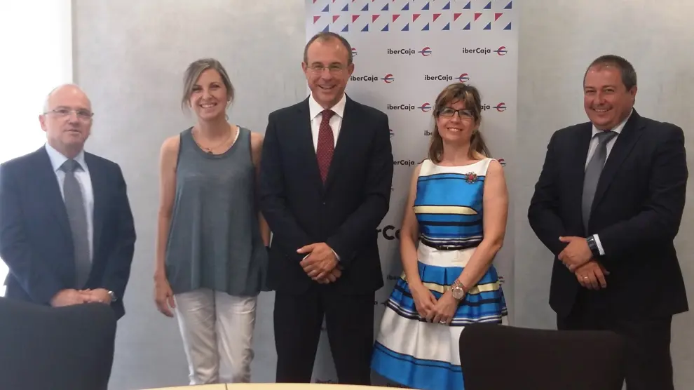 Avalia renueva su colaboración con Ibercaja para financiar a pymes, comercios y autónomos