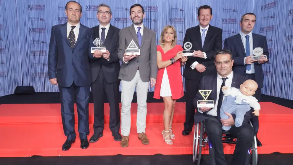 Fundación Línea Directa premia a El País Semanal, Onda Cero y TVE en ...