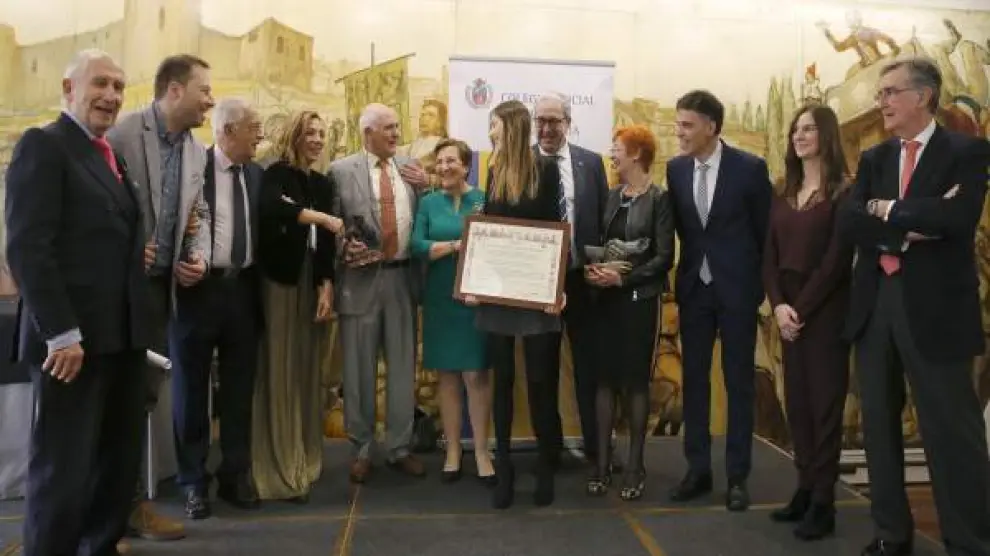 Real entrega el Premio al Mérito Profesional del Colegio de Médicos de ...