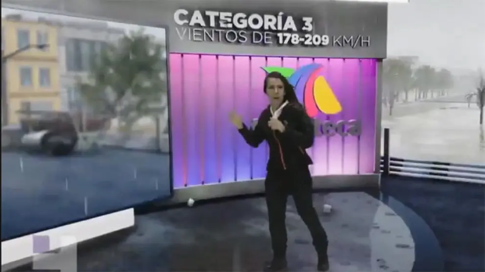 Una reportera sufre un 'huracán digital' para explicar su poder destructivo