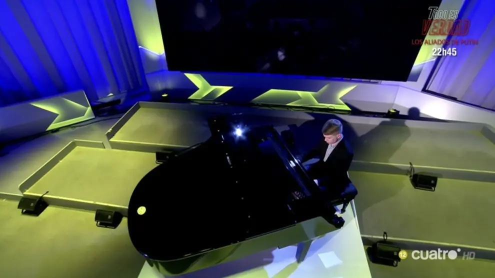 Emocionante momento en 'Todo es mentira' con la actuación del pianista ...