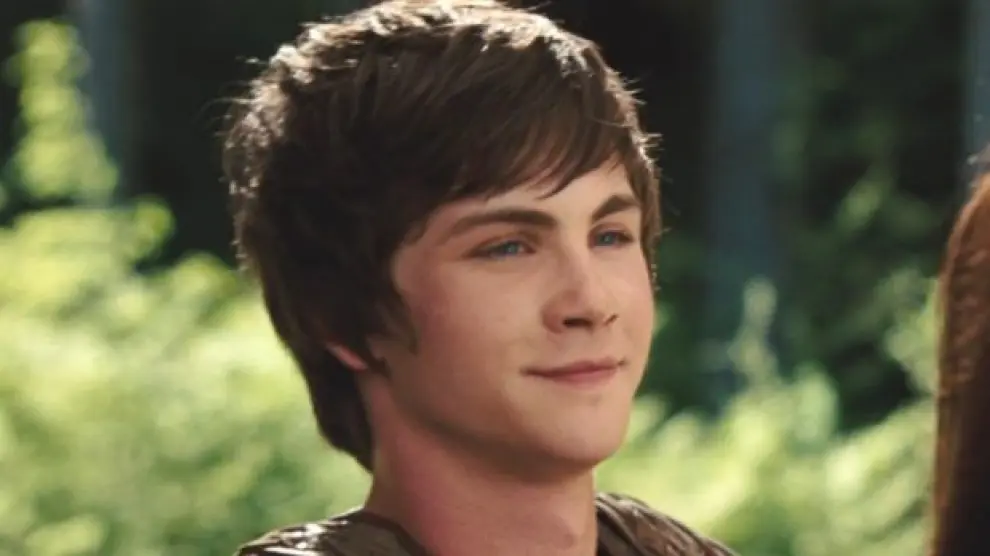 Logan Lerman: el actor de 'Percy Jackson', irreconocible una década después