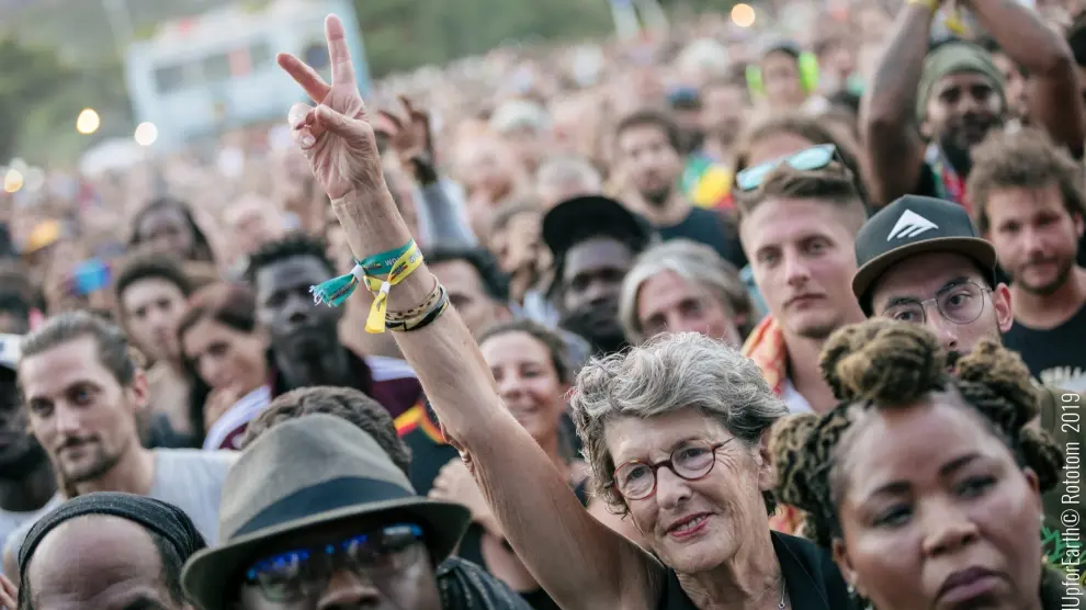 El viento obliga a suspender la segunda jornada del Rototom y a evacuar ...